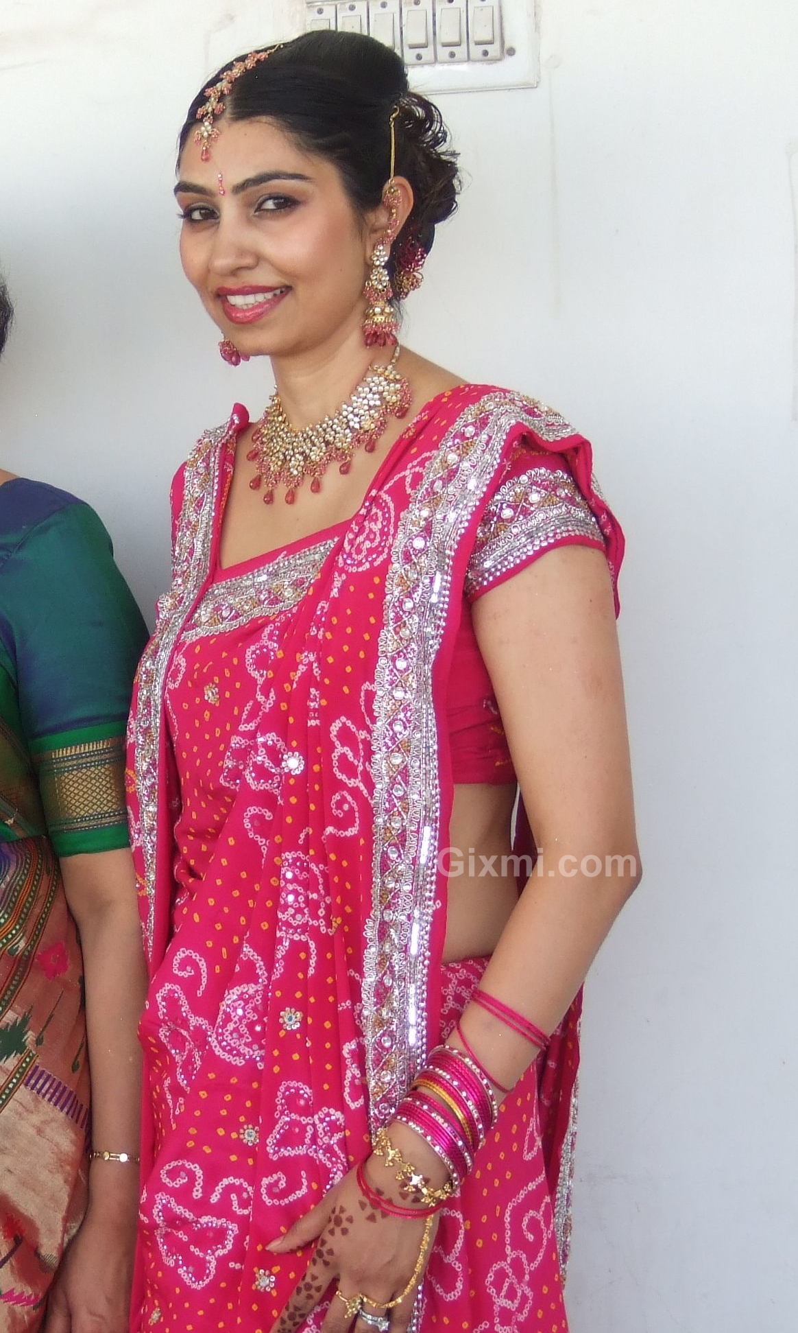 Desi Aunty Pics Archives Gixmi